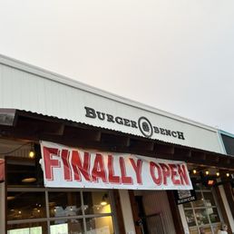 BURGER BENCH - Updated December 2025 - 191 Photos & 120 Reviews - 230 ...