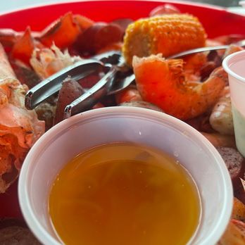 HOOCHIES - Updated January 2025 - 310 Photos & 343 Reviews - 214 E ...