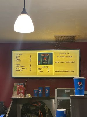 VARSITY THEATRE - Updated December 2025 - 26 Photos & 34 Reviews - 123 ...