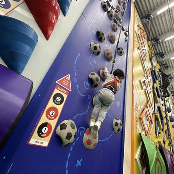 HAPIK - YONKERS - Updated January 2026 - 35 Photos & 18 Reviews - 51 ...