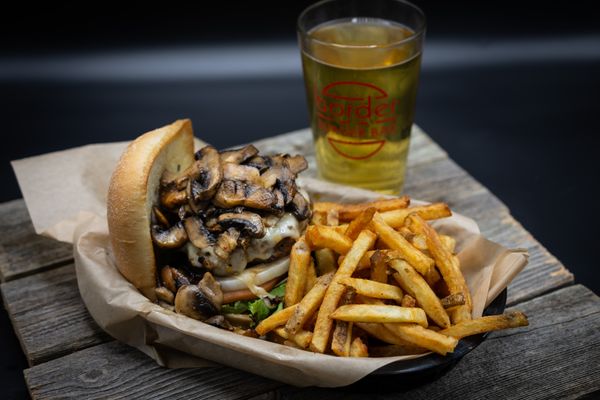 BORDER BURGER BAR - Updated June 2024 - 499 Photos & 484 Reviews - 934 ...