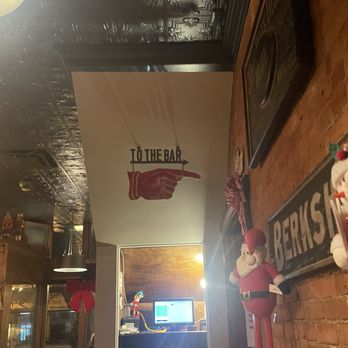 THEE OFFICE PUB & COOKERY - Updated December 2025 - 186 Photos & 180 ...