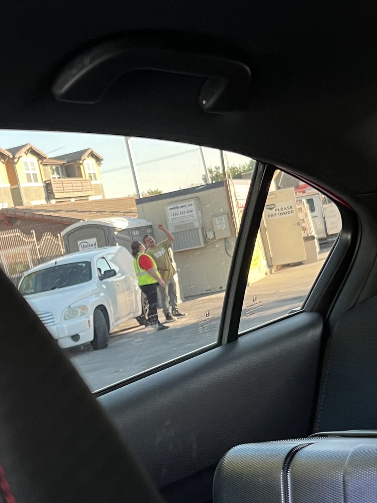 SHELL - Updated September 2025 - 10 Photos & 15 Reviews - 1090 Foothill ...