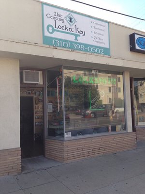 21ST CENTURY LOCK & KEY - Updated October 2025 - 10 Photos & 172 ...