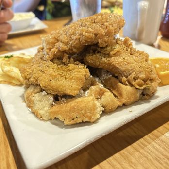 SHUGGA HI BAKERY AND CAFE - Updated December 2025 - 264 Photos & 189 ...