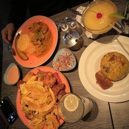 BARZOLA - Updated November 2025 - 180 Photos & 106 Reviews - 33-01 ...