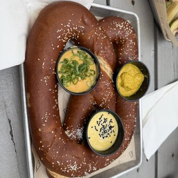 PILOT PROJECT BREWING - LOGAN SQUARE - Updated December 2025 - 359 ...