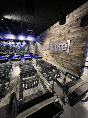 [SOLIDCORE] - Updated September 2025 - 33 Photos & 14 Reviews - 106 ...