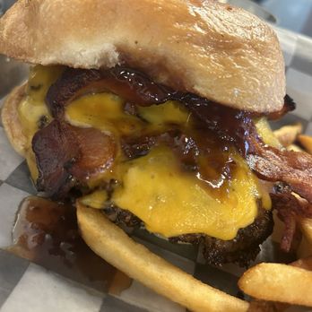 FUN BUNS - Updated March 2025 - 108 Photos & 61 Reviews - 15000 SH-46W ...