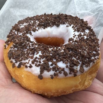 CAROL LEE DONUTS - Updated December 2025 - 90 Photos & 240 Reviews ...