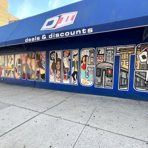 FIVE BELOW - Updated November 2025 - 27 Photos - 805 Columbus Ave ...