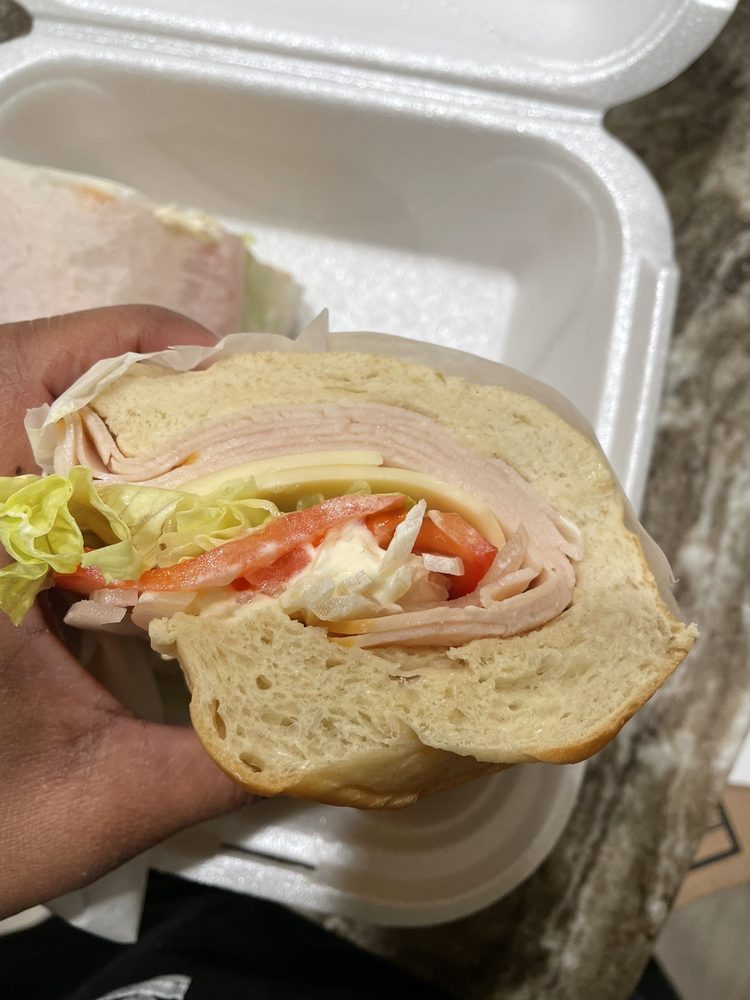 PIC QUICK DELI - Updated October 2025 - 21 Photos - 21 Reviews - 8022 ...