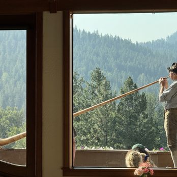 ENZIAN INN - Updated January 2026 - 390 Photos & 217 Reviews - 590 US ...