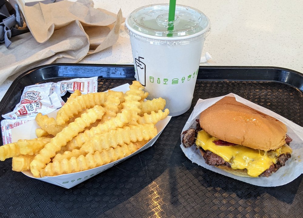 SHAKE SHACK NORTHPARK CENTER - Updated January 2026 - 46 Photos & 27 ...