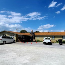 GUMLOG BAR B QUE AND FISH LODGE - Updated December 2025 - 37 Photos ...