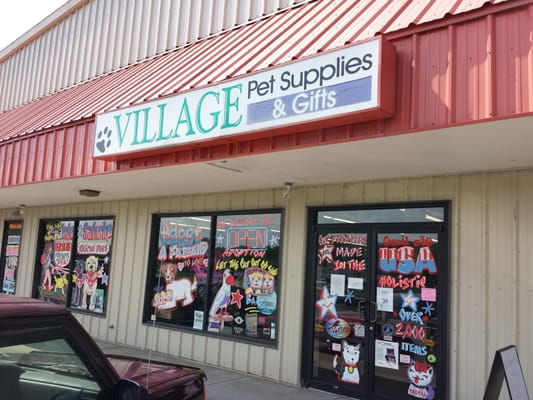 VILLAGE PET SUPPLIES & GIFTS - Updated July 2025 - 2301 Sans Souci Pkwy ...
