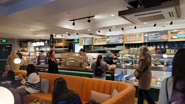 CENTRAL PERK CAFE - 67 Photos & 21 Reviews - 205 Newbury St, Boston ...