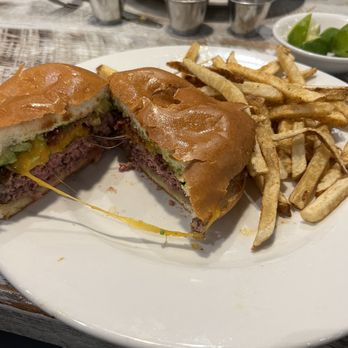 LOCAL TABLE - Updated July 2024 - 699 Photos & 650 Reviews - 24033 ...