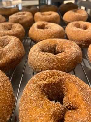 DOUGH BABY DONUTS - Updated September 2024 - 122 Photos & 44 Reviews ...