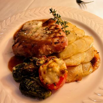 CHEZ NOUS - Updated October 2025 - 295 Photos & 233 Reviews - 217 S Ave ...