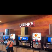 MARCUS ST. CHARLES CINEMA - 74 Photos & 94 Reviews - 1830 S 1st Capitol ...