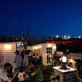 HENRY’S ROOFTOP DECK - 102 Photos & 61 Reviews - 54 N Market St ...