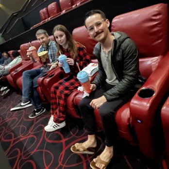 AMC VETERANS 24 - Updated May 2025 - 210 Photos & 197 Reviews - 9302 ...