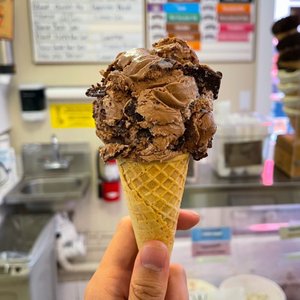 NORTH POLE FUDGE & ICE CREAM CO. - 659 Photos & 502 Reviews - 618 Pine ...