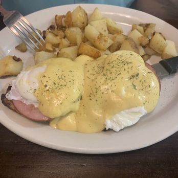 COUNTRY COTTAGE RESTAURANT - Updated April 2025 - 141 Photos & 119 ...