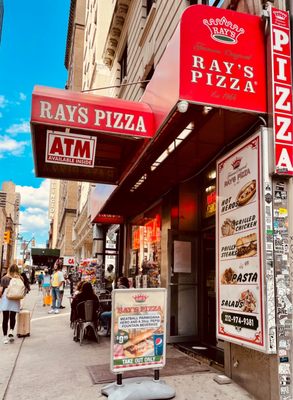 FAMOUS ORIGINAL RAY’S PIZZA - Updated July 2025 - 353 Photos & 545 ...
