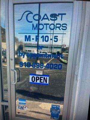 COAST MOTORS - Updated December 2025 - 16 Photos - 4203 Oleander Dr ...