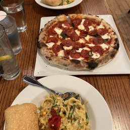 BASTA PIZZERIA - Updated May 2025 - 399 Photos & 402 Reviews - 121 Iowa ...