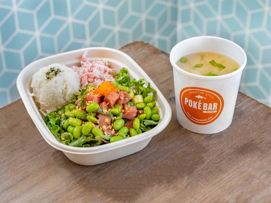POKE BAR-WAIKIKI - Updated August 2025 - 166 Photos & 111 Reviews ...