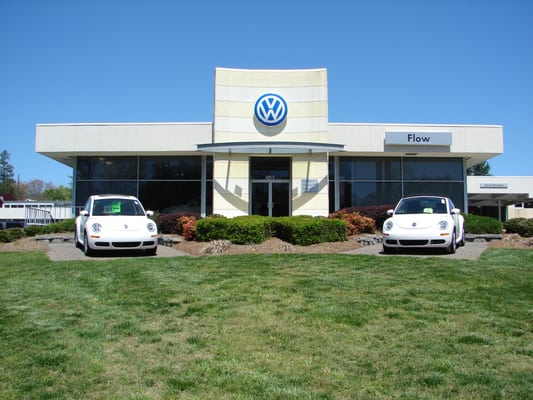 FLOW VOLKSWAGEN OF WINSTON-SALEM - Updated October 2025 - 21 Photos ...