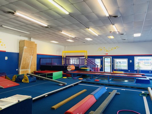 SUMMIT GYMNASTICS - Updated April 2026 - 13 Photos - 74 W Montgomery ...