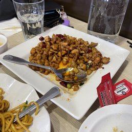DAN GUI SICHUAN CUISINE - Updated May 2024 - 306 Photos & 132 Reviews ...