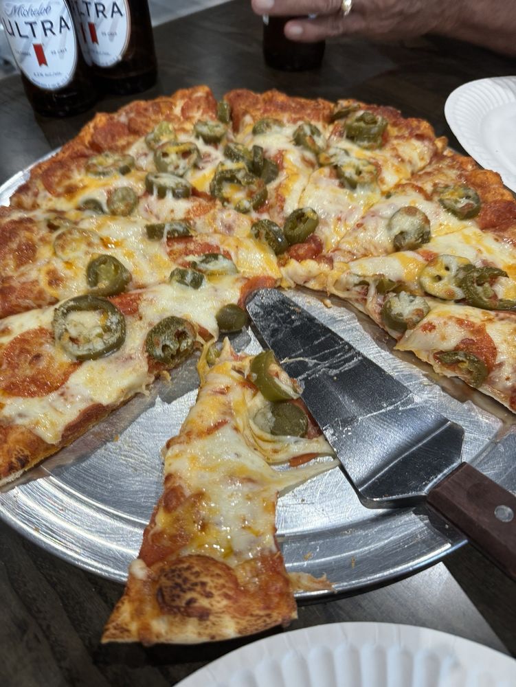 STRAW HAT PIZZA - Updated February 2026 - 19 Photos & 29 Reviews - 9620 ...