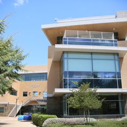 LA JOLLA COUNTRY DAY SCHOOL - 16 Photos & 22 Reviews - 9490 Genesee Ave ...