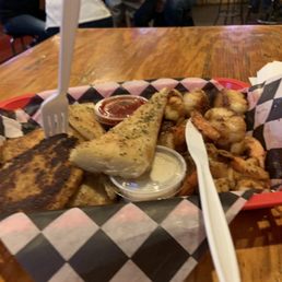 HOSS’S DELI - Updated July 2024 - 102 Photos & 138 Reviews - 806 Old ...