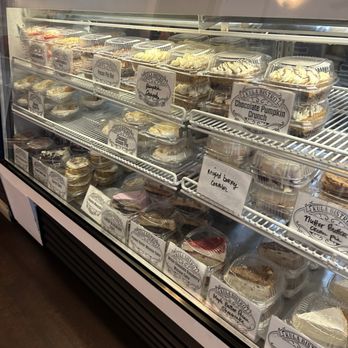 KULA BISTRO - Updated June 2025 - 1858 Photos & 1400 Reviews - 4566 ...