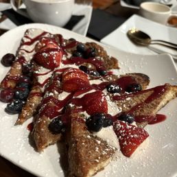 ESTELLA - Updated January 2025 - 205 Photos & 191 Reviews - 49 Temple ...