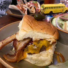 GARDEN SOCIAL BEER GARDEN & KITCHEN - 746 Photos & 408 Reviews - 1964 ...