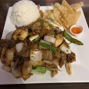 SIZZLING THAI KITCHEN - 457 Photos & 530 Reviews - 8330 Stewart And ...
