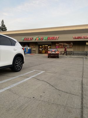 VALLEY FOOD MARKET - 20 Photos - Delis - 2401 W Turner Rd, Lodi, CA ...