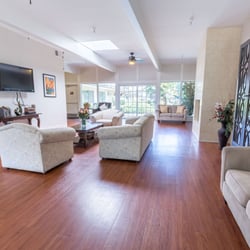 WINDSOR POST-ACUTE CARE CENTER OF HAYWARD - 27 Photos & 35 Reviews ...