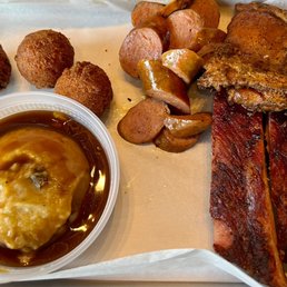 R&R BBQ - Updated December 2025 - 1026 Photos & 1778 Reviews - 307 W ...