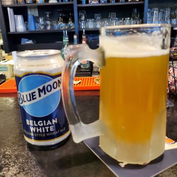 PUTTERZ SPORTS BAR AND GRILL - Updated January 2026 - 299 Cortez Rd ...