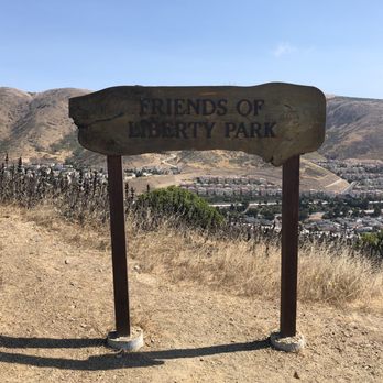 SIGN HILL PARK - Updated December 2025 - 261 Photos & 60 Reviews - 650 ...