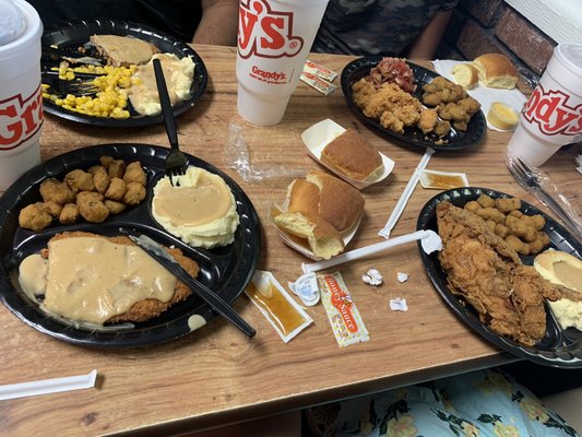 GRANDY’S - 26 Reviews - 4201 N Navarro St, Victoria, Texas - Breakfast ...