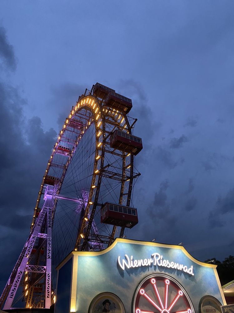 WIENER RIESENRAD - 246 Photos & 71 Reviews - Riesenradplatz 1, Wien ...